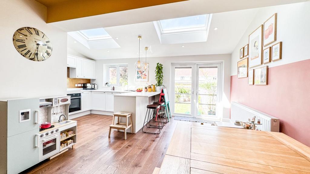 Sidmouth Road, Bedminster, BS3 5HS 3 bed semi-detached house for sale ...