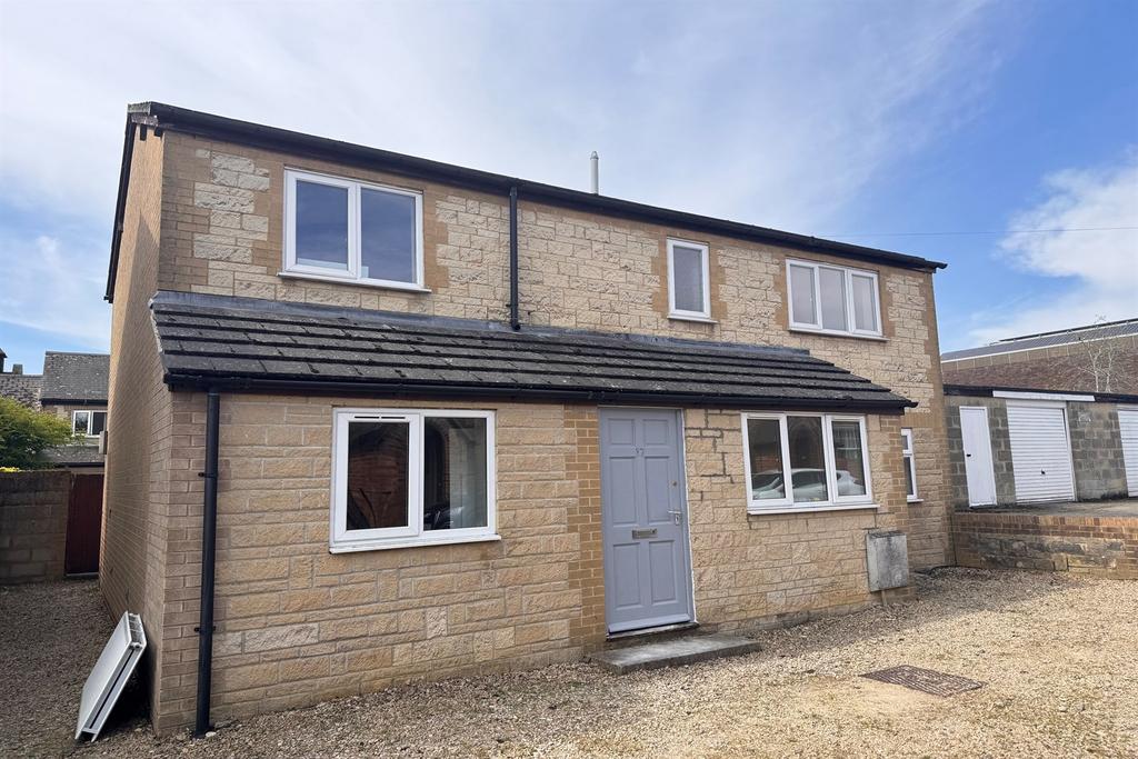 Perrin Street, Headington, Oxford, OX3 6 bed detached house - £3,400 ...