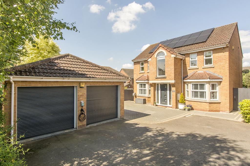 Picks Close, Market Harborough LE16 4 bed detached house for sale - £ ...