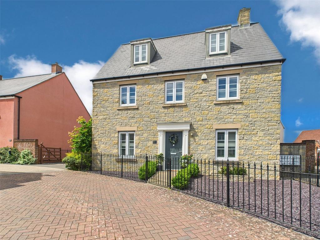Merton Green, Caerwent, Caldicot... 5 bed detached house - £540,000