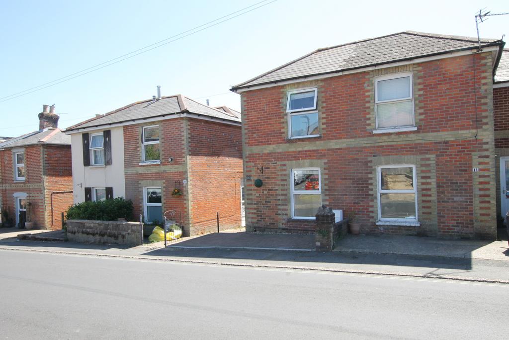 Bettesworth Road, Ryde, Isle of Wight 2 bed semi-detached house - £975 ...