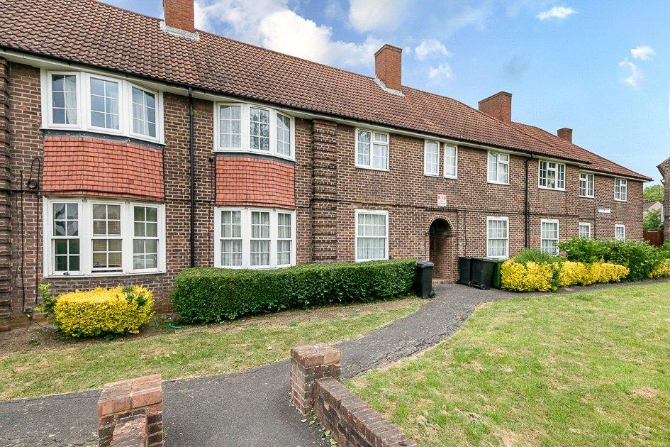 Downham Way, Bromley, BR1 1 bed apartment for sale - £220,000