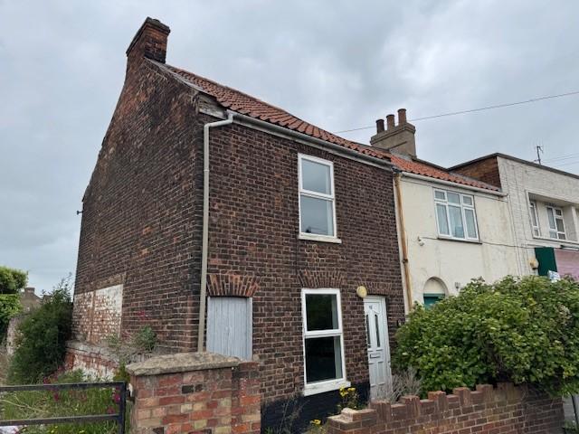 48 Wisbech Road, King's Lynn, Norfolk... 2 bed end of terrace house - £ ...
