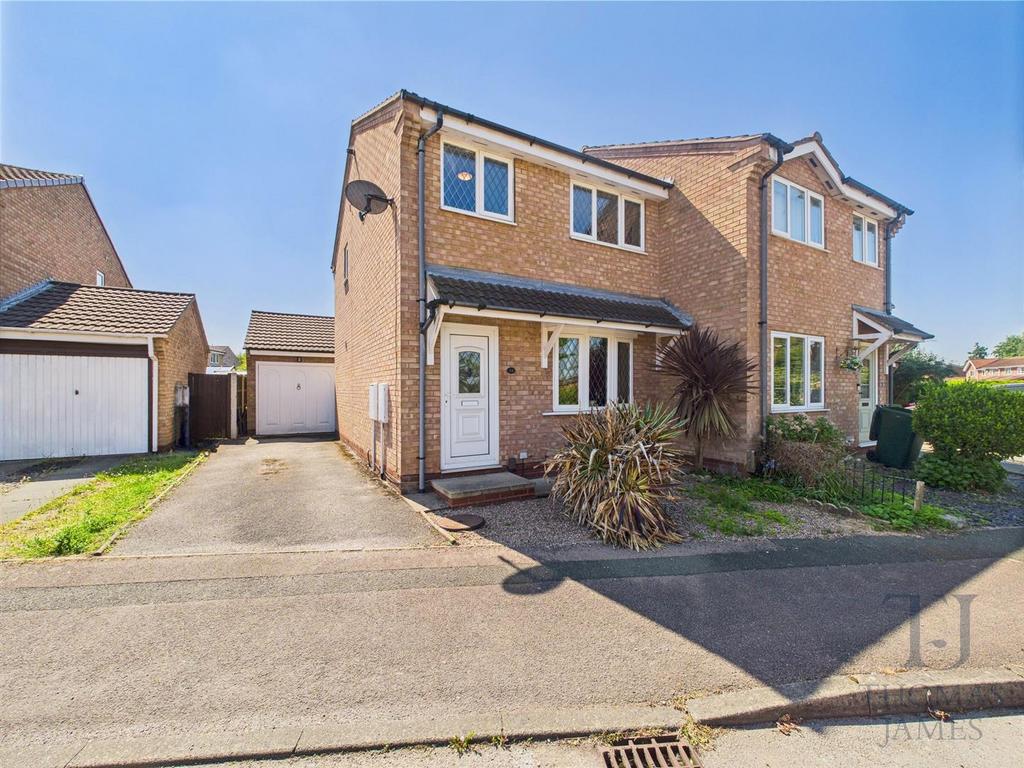 Melford Hall Drive, West Bridgford... 3 bed semi-detached house for ...