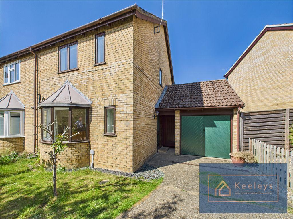 John Amner Close, ELY... 3 bed semi-detached house - £1,500 pcm (£346 pw)