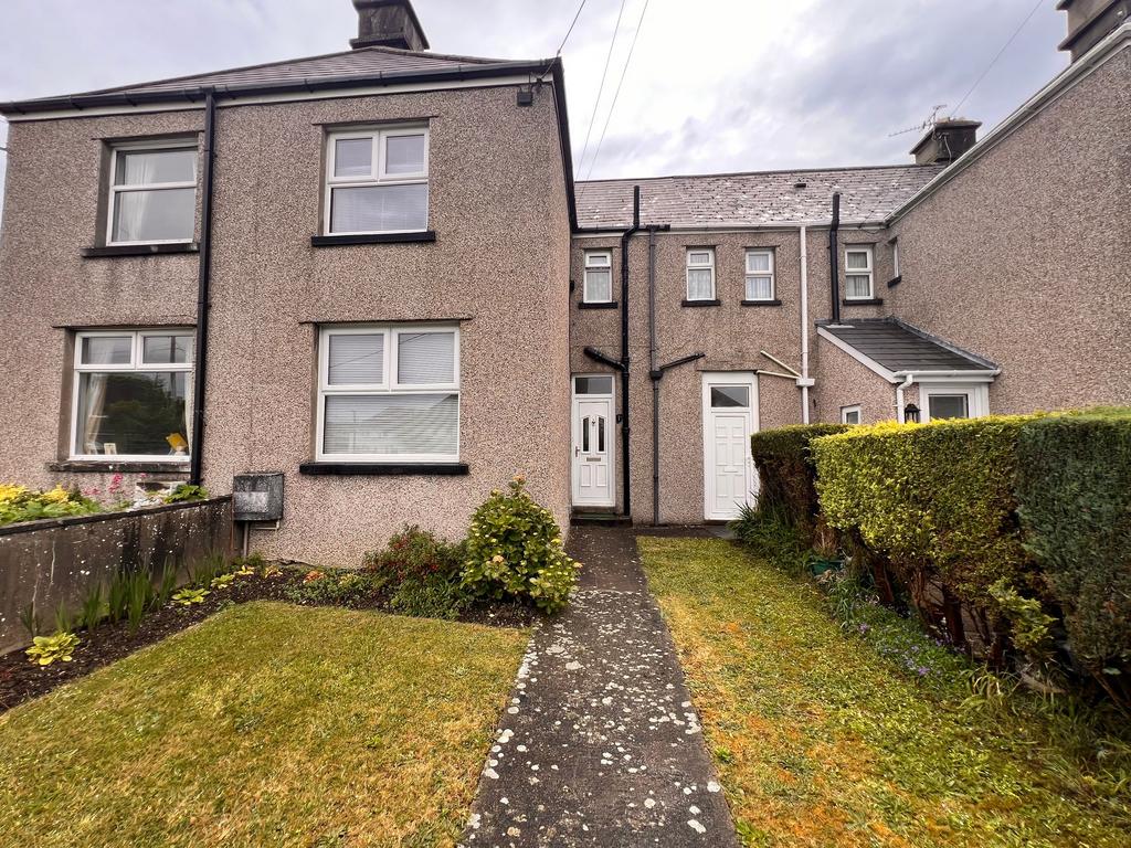 Romilly Road, Rhoose, CF62 3 bed terraced house for sale - £240,000