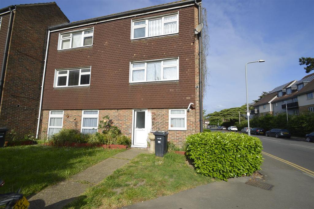 Horns Road, Ilford 1 bed apartment for sale - £240,000