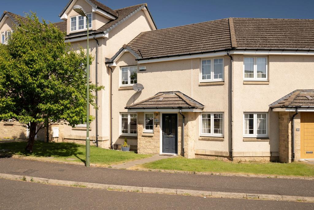 Wright Place, Bathgate, EH48 2 bed terraced house - £180,000