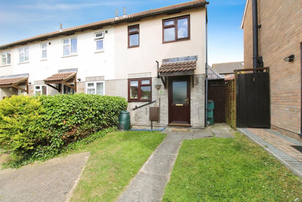 Terry Ruck Close, Cheltenham GL51 2 bed terraced house for sale - £225,000