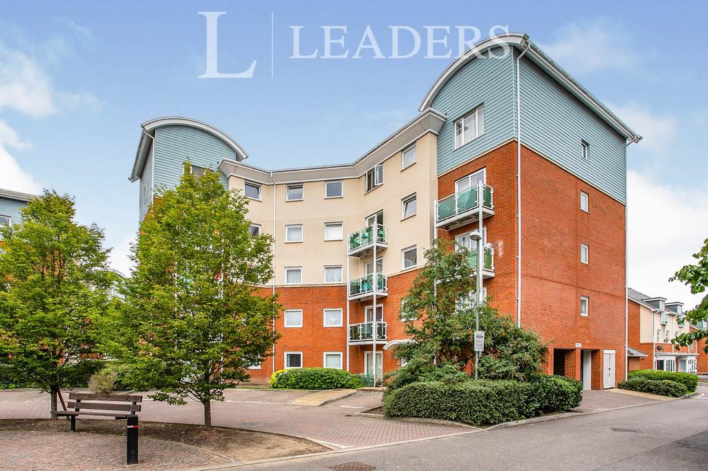 Tadworth Court, Redhill 2 bed apartment - £1,650 pcm (£381 pw)