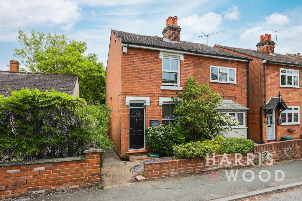 King Coel Road, Colchester, Essex, CO3 3 bed semi-detached house - £300,000