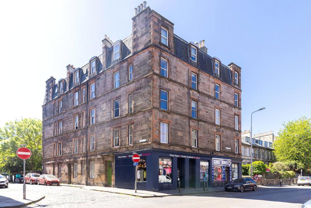 Cheyne Street, Edinburgh, Midlothian 3 bed apartment - £1,900 pcm (£438 pw)