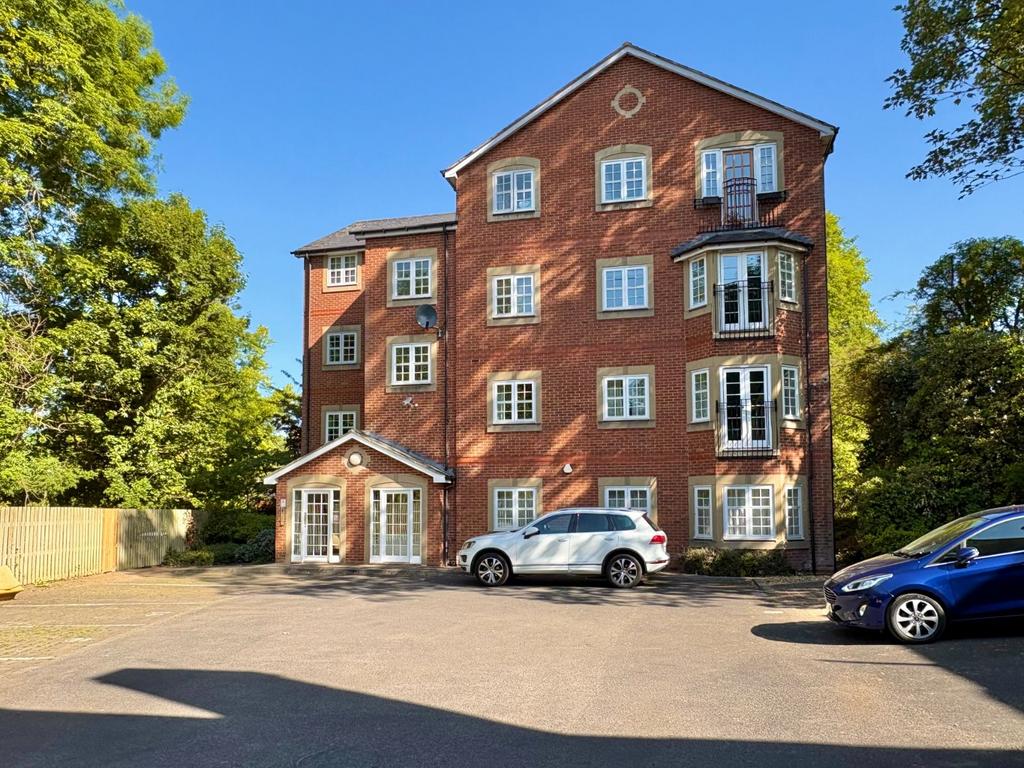 Shire Oak Road, Headingley, Leeds, LS6 2 bed flat - £1,150 pcm (£265 pw)