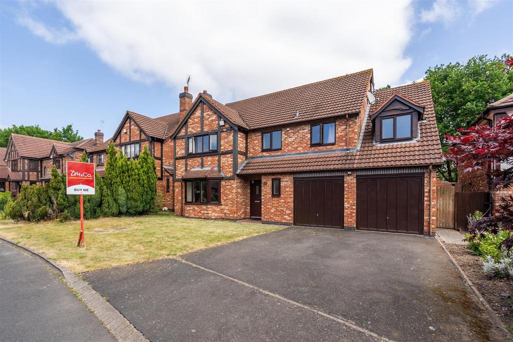 Swinbrook Way, Shirley, Solihull 5 bed detached house - £700,000