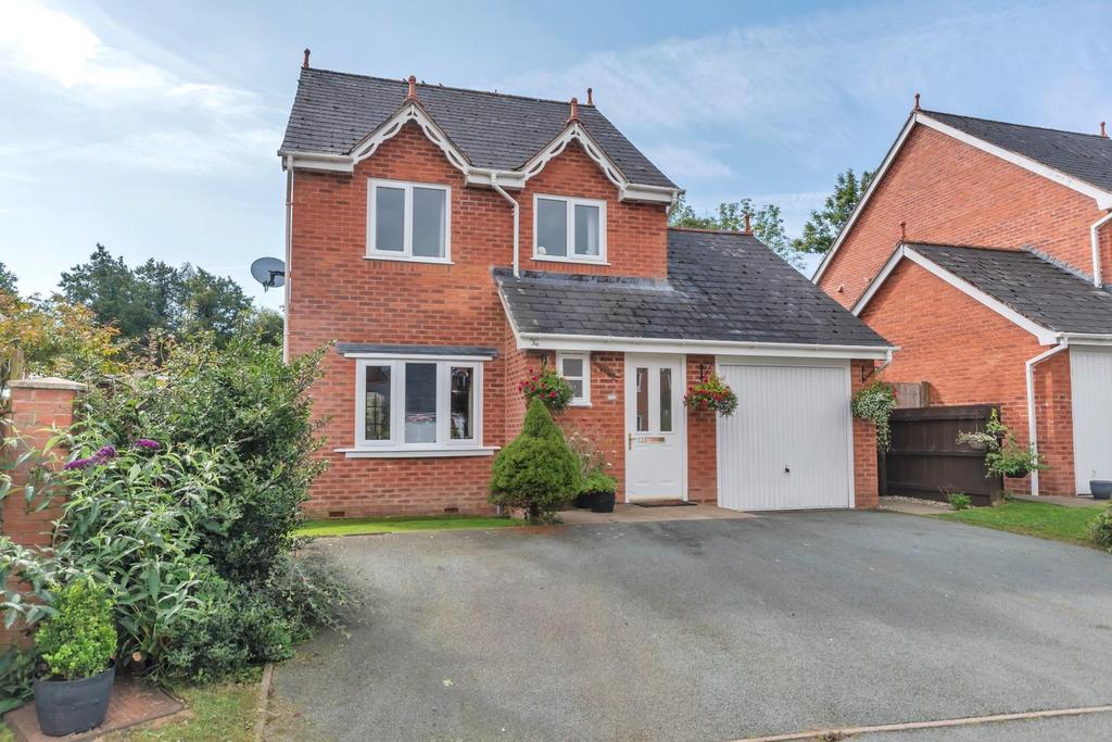 Maes Y Dafarn, Carno, Caersws 3 bed detached house for sale - £280,000