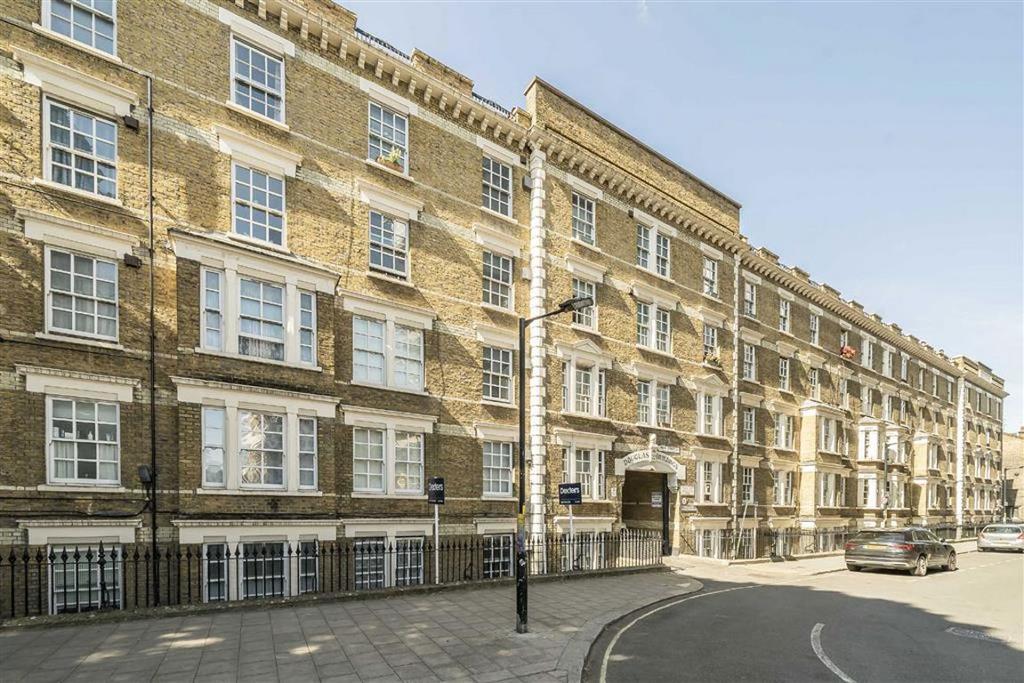 Marshalsea Road, London SE1 2 bed flat - £375,000