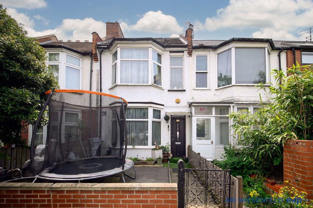 Albert Road, London NW4 5 bed terraced house for sale - £825,000