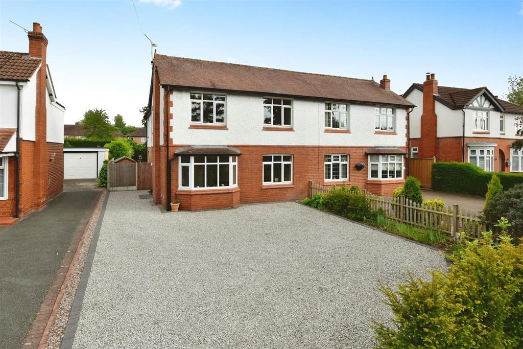 Crewe Road, Wistaston, Crewe 4 bed semi-detached house for sale - £390,000