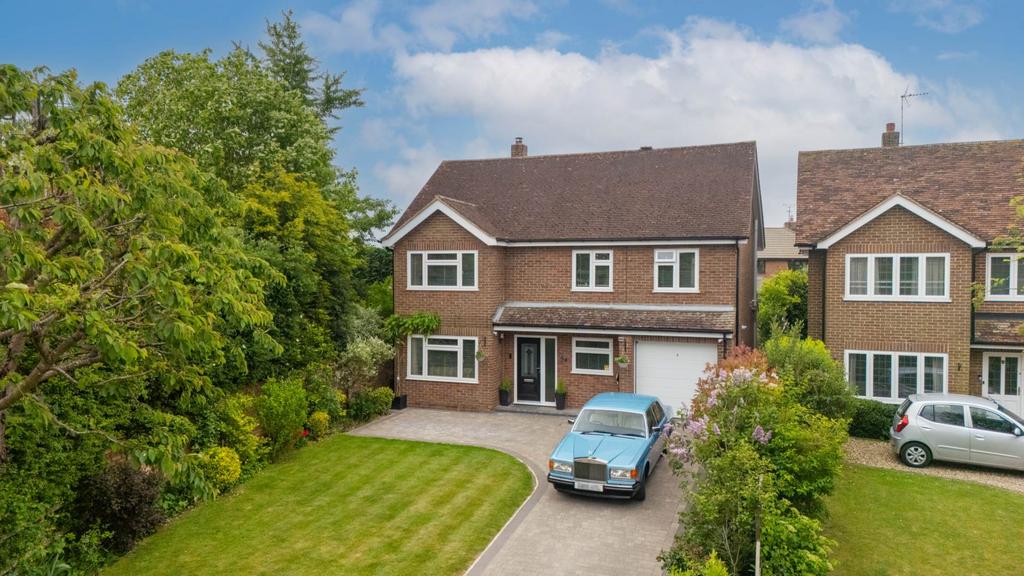 School Lane, Weston Turville 5 bed detached house for sale - £800,000
