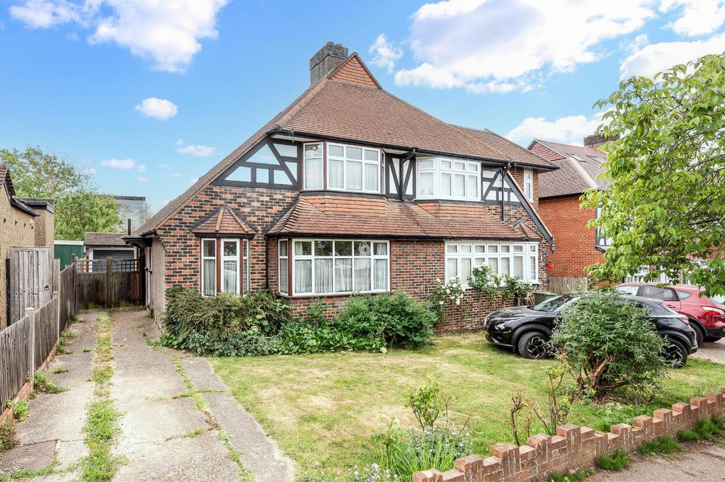 Rosedale Road, Stoneleigh 3 bed semi-detached house for sale - £630,000