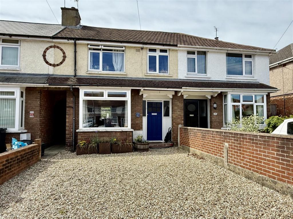 Norton Grove, Old Walcot, Swindon 3 bed house for sale - £290,000