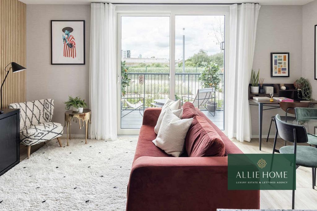 Aberfeldy Village, London E14 1 bed flat - £460,000