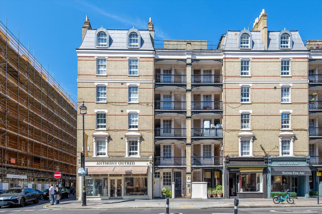 Pimlico Road, London, SW1W 2 bed flat for sale - £787,500
