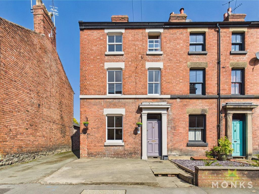 Roft Street, Oswestry 3 bed townhouse - £280,000