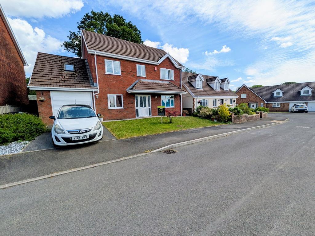 Gwaun Henllan, Ammanford, SA18 2FD 5 bed detached house for sale - £329,995