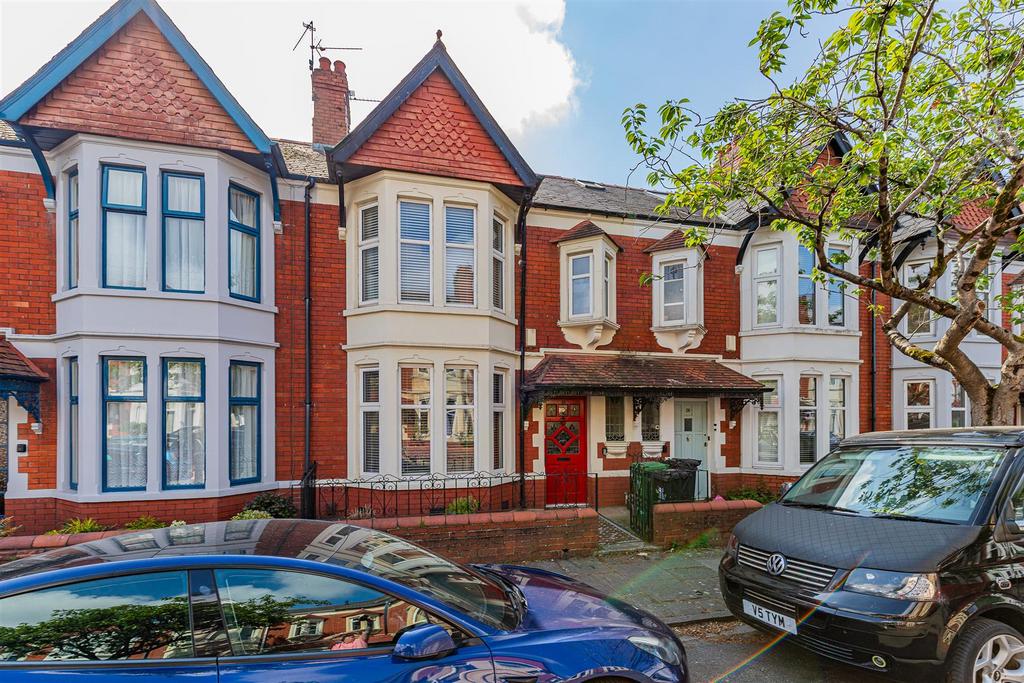Stallcourt Avenue, Cardiff CF23 3 bed house - £400,000