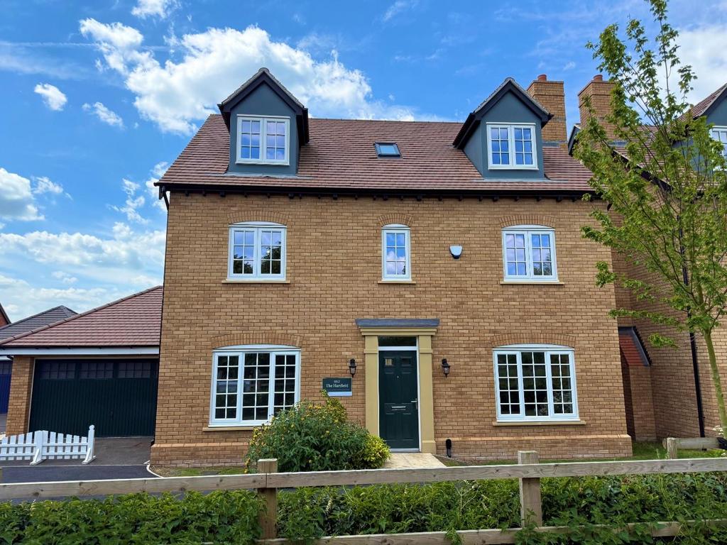 High Street, Northampton NN5 5 bed detached house for sale - £739,950