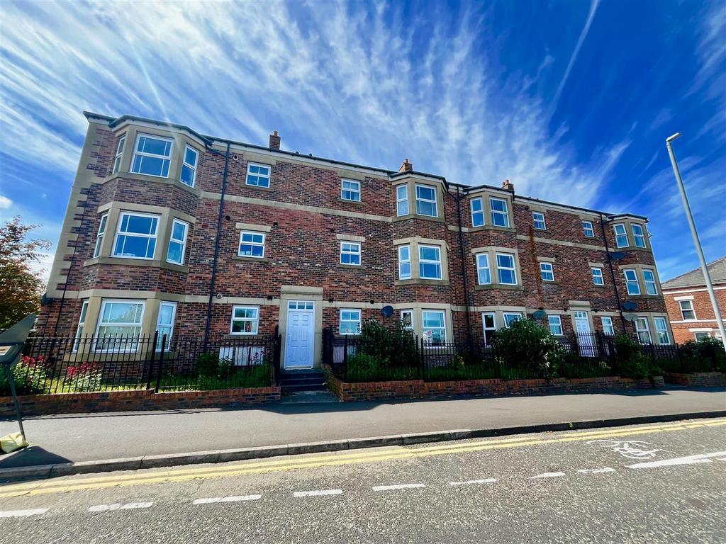 Hartington Court, Durham Road, Gateshead 2 bed apartment for sale - £99,950