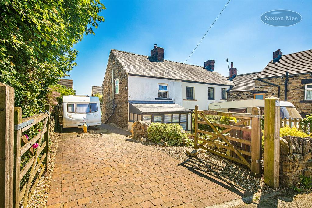 Thurgoland Hall Lane, Off Roper Lane... 2 bed cottage for sale - £240,000