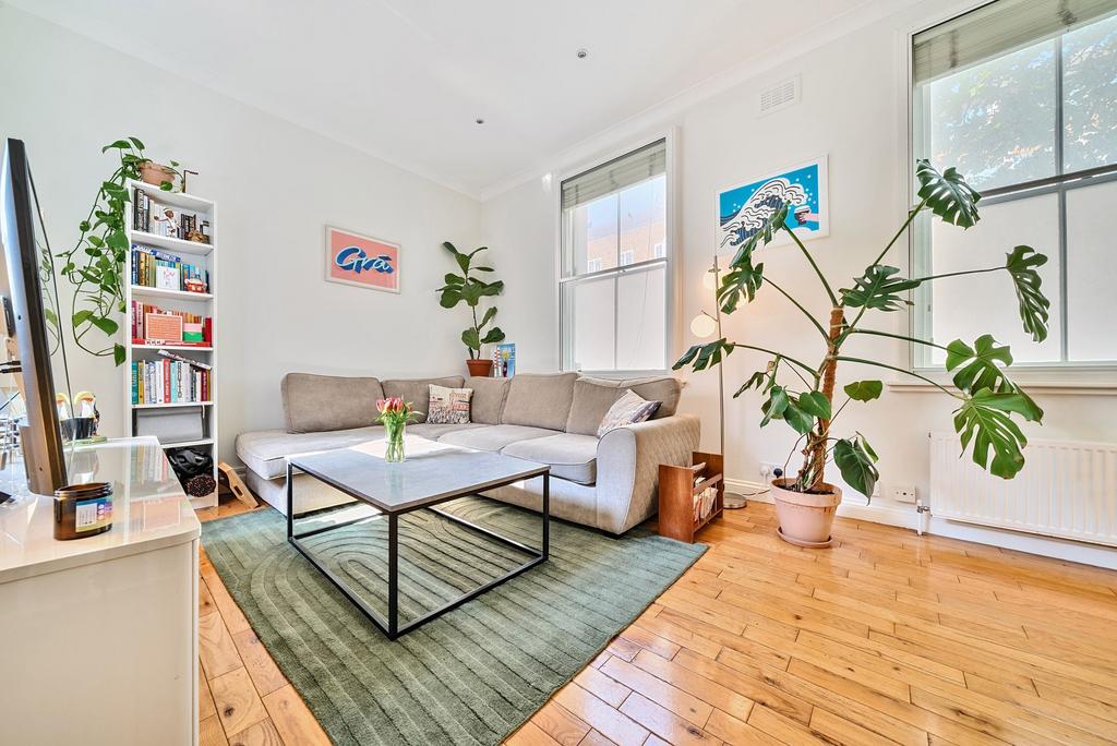 Kennington Lane, London, SE11 3 bed semi-detached house to rent - £ ...
