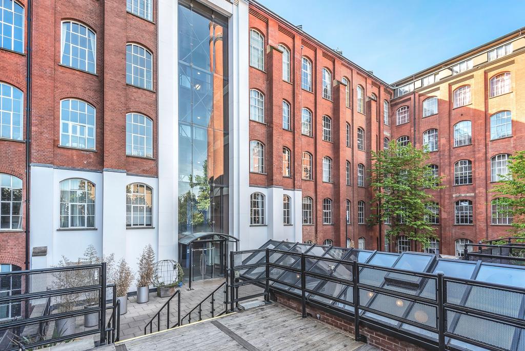 Manhattan Building, Bow Quarter... 1 bed apartment for sale - £375,000