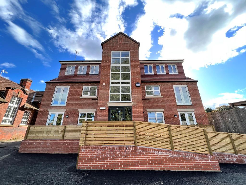74 Hallgate, Cottingham, HU16 2 bed flat - £625 pcm (£144 pw)