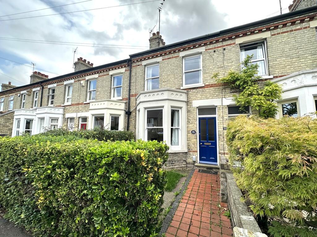 Oxford Road, Cambridge CB4 2 bed terraced house - £2,000 pcm (£462 pw)