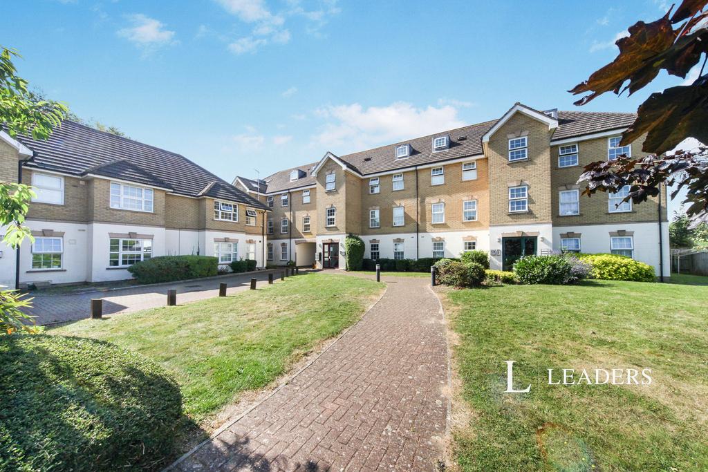 Tollgate Court - LU6 3DF 2 bed flat - £1,100 pcm (£254 pw)