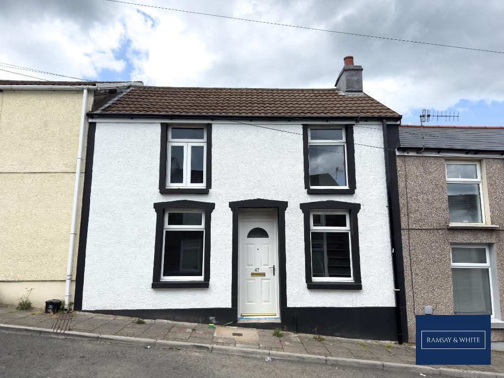 Ynys-llwyd, Aberdare, CF44 7NW 2 bed terraced house to rent - £795 pcm ...