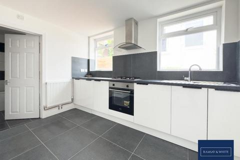 Houses to rent in Aberdare | OnTheMarket