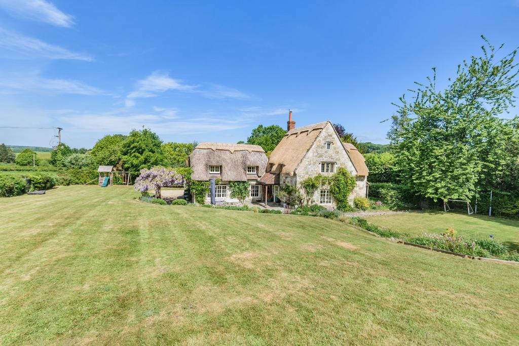 Sutton Mandeville, Salisbury, Wiltshire 4 bed detached house for sale ...