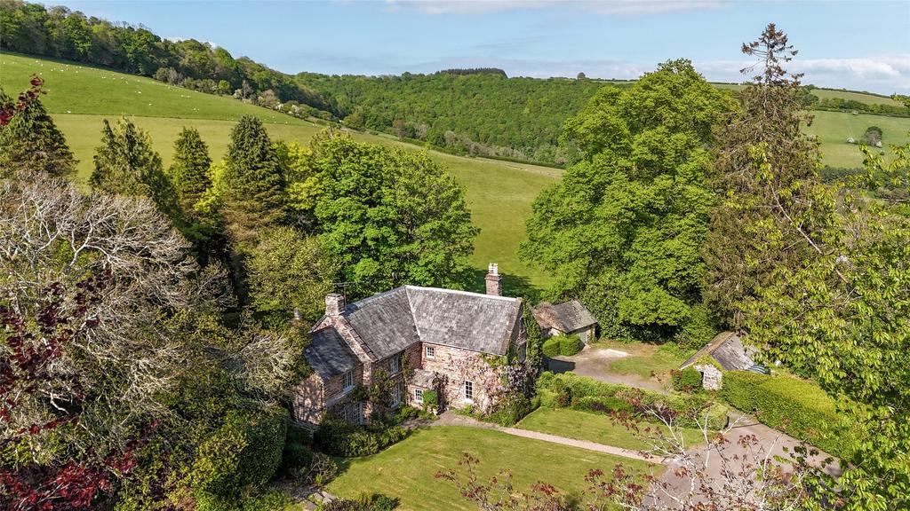 Jury Road, Dulverton, Exmoor... 5 bed detached house - £1,000,000