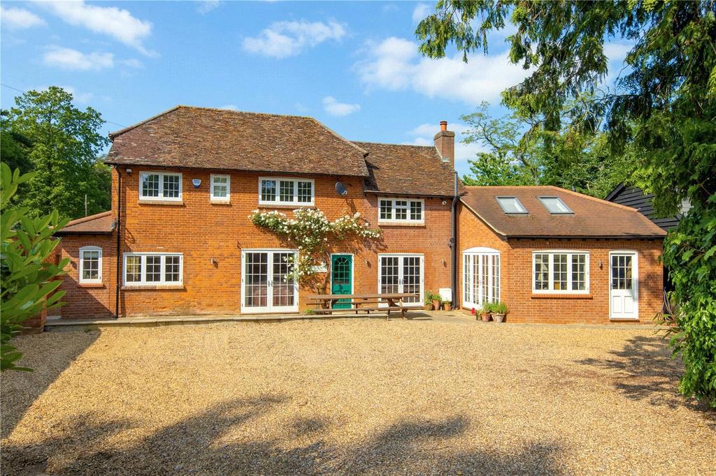 Hitchin Road, Gosmore, Hitchin... 4 bed detached house - £1,000,000