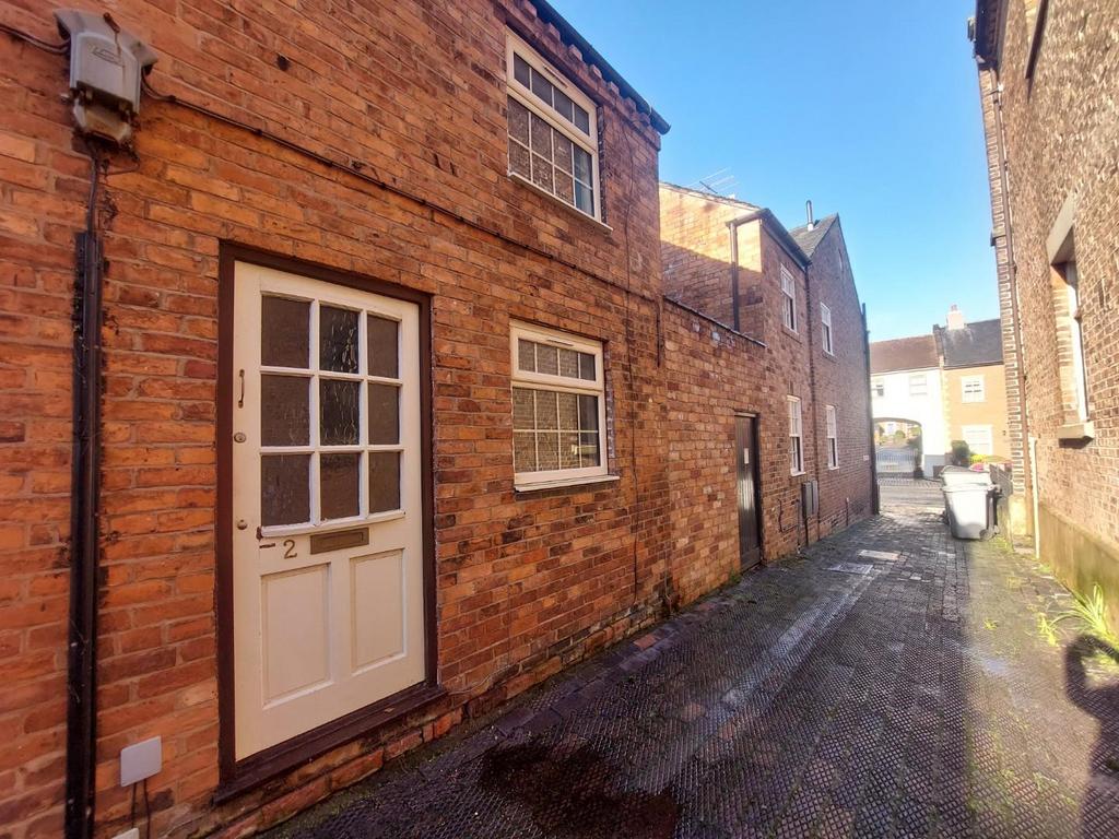 Chapel Row, Nantwich CW5 1 bed end of terrace house - £650 pcm (£150 pw)