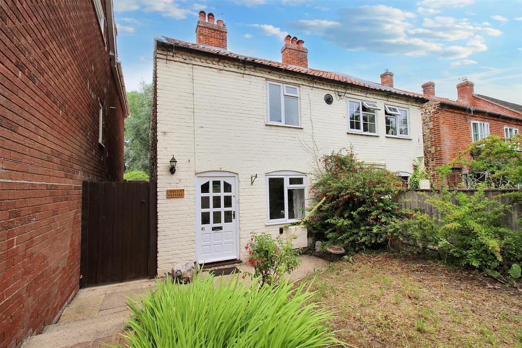 High Street, Coltishall 3 bed cottage for sale - £280,000