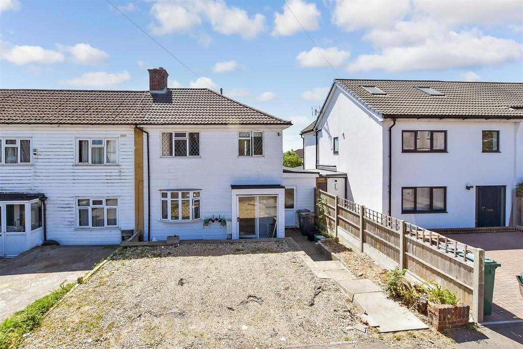 Radstock Way, Merstham, Surrey 3 bed semi-detached house for sale - £ ...
