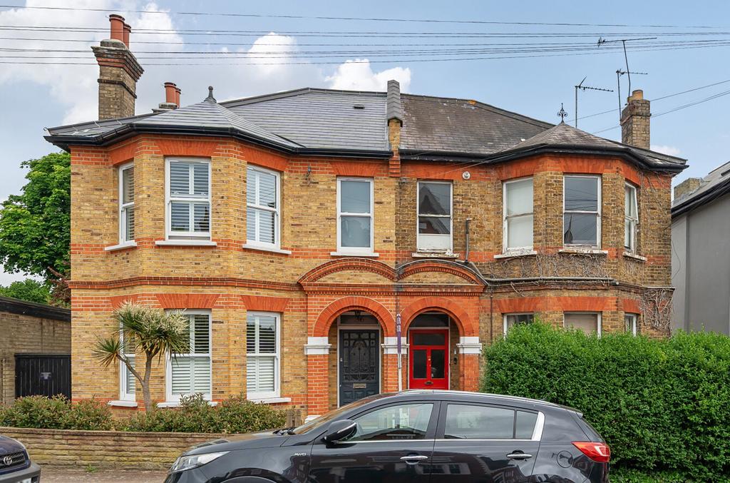 Hadley Road, New Barnet, EN5 1 bed apartment for sale - £280,000