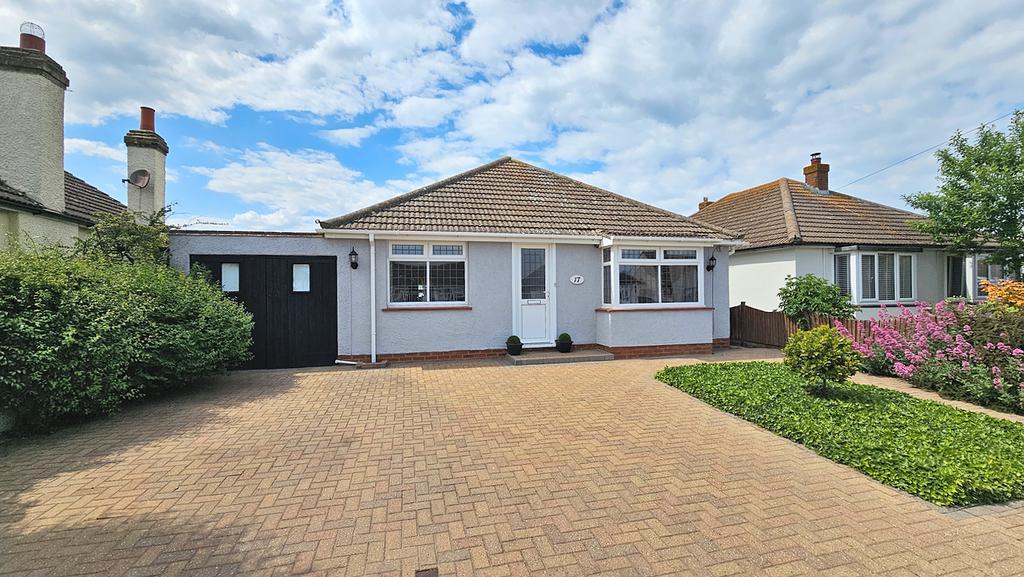 Talbot Avenue, Studd Hill, Herne Bay... 2 bed detached bungalow for ...