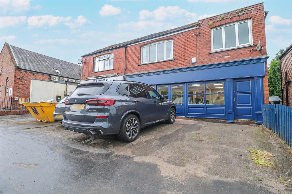 Ormskirk Road, Rainford WA11 4 bed duplex - £1,075 pcm (£248 pw)