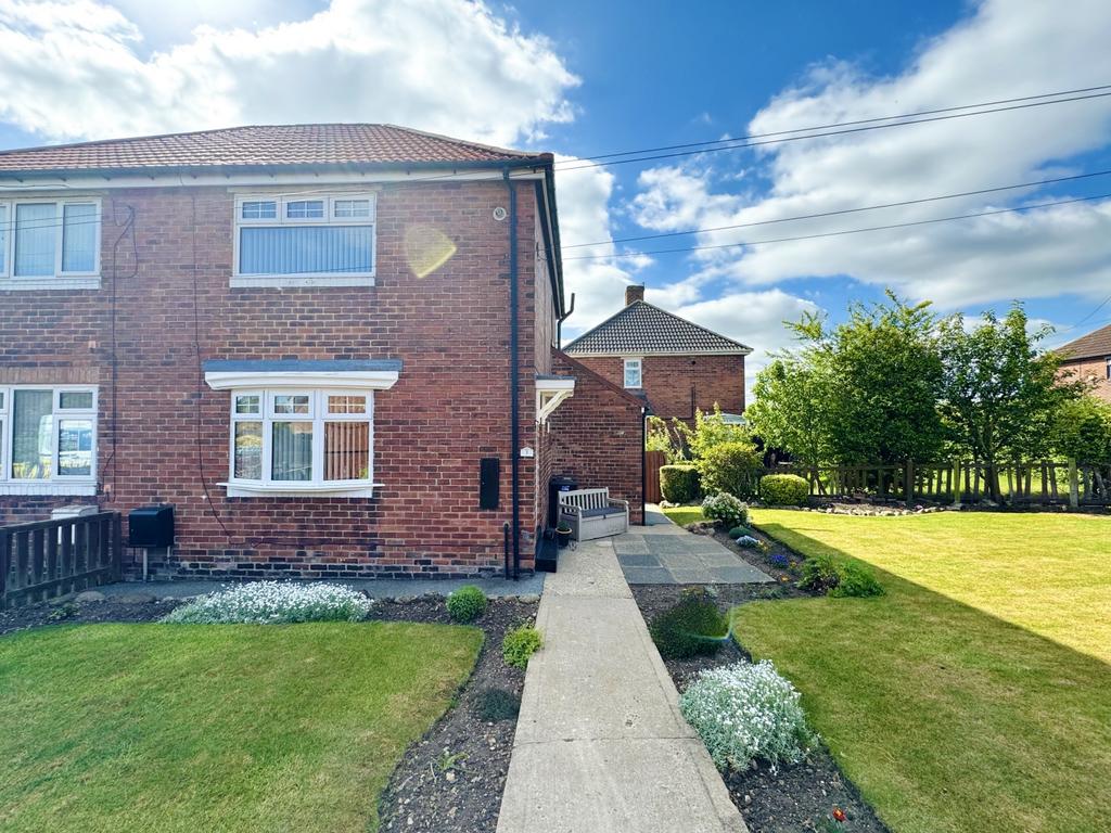 Sycamore Square, Peterlee, County... 2 bed semi-detached house - £100,000